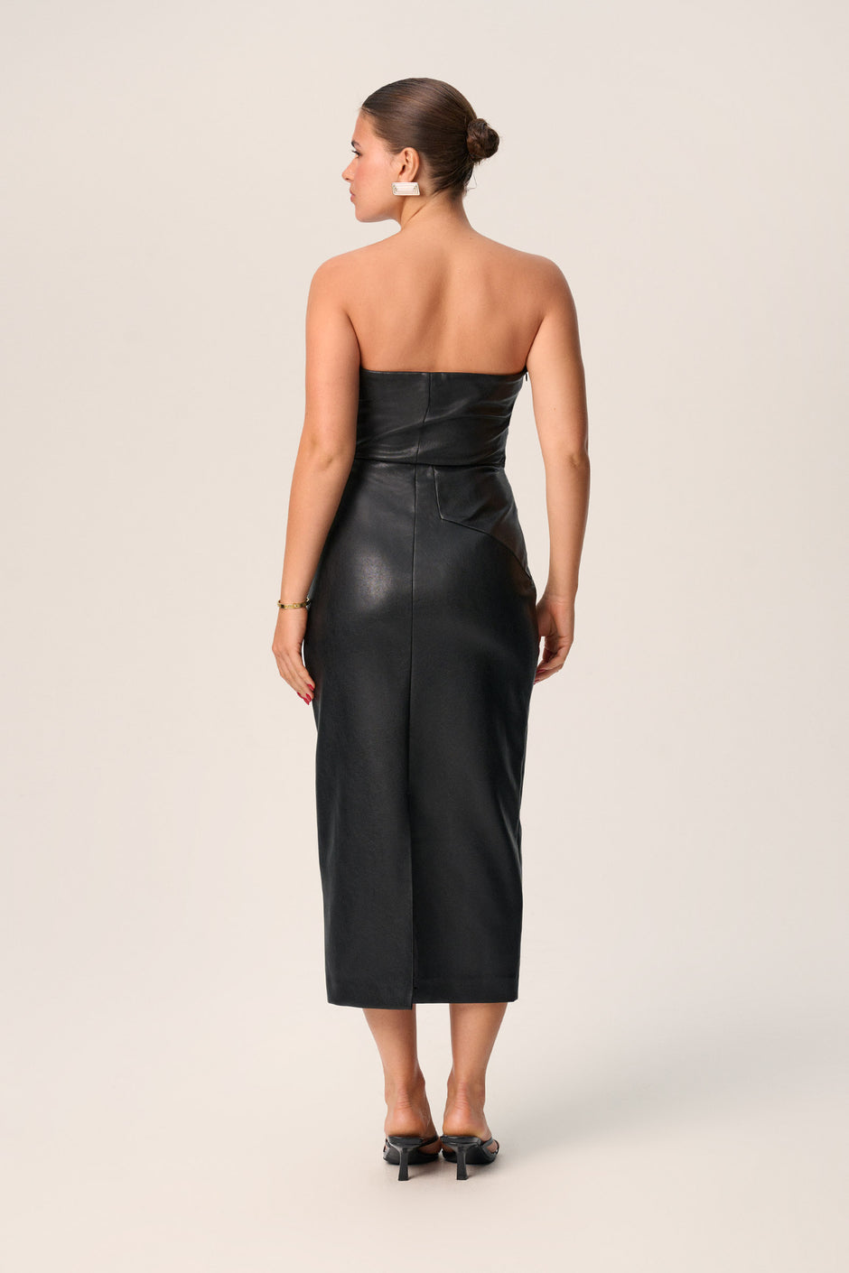 Adoore – Shop dresses – Great fit never goes out of style – adoore.se